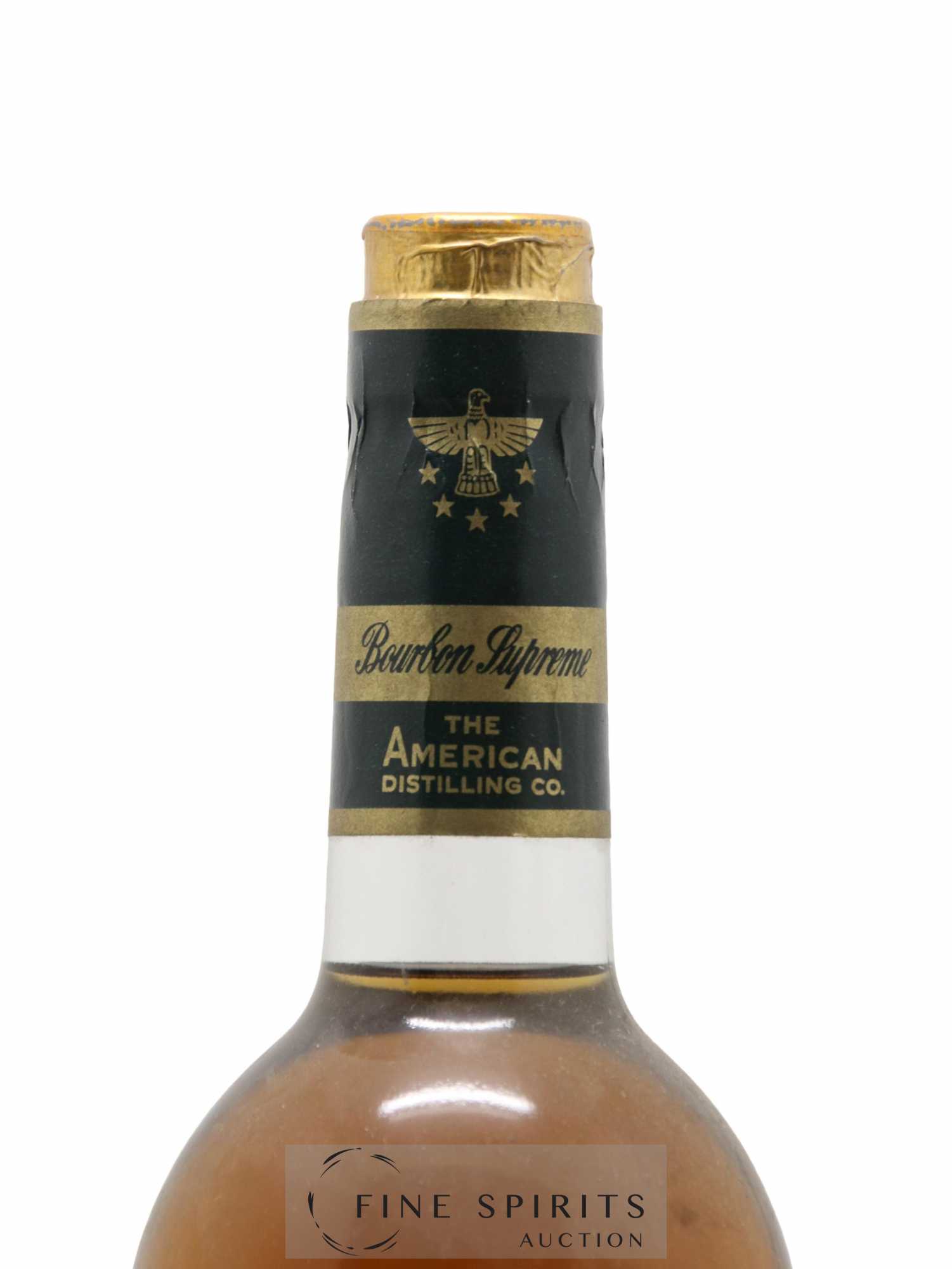 Acheter Bourbon BOURBON SUPREME Straight bourbon whiskey (lot: 324)