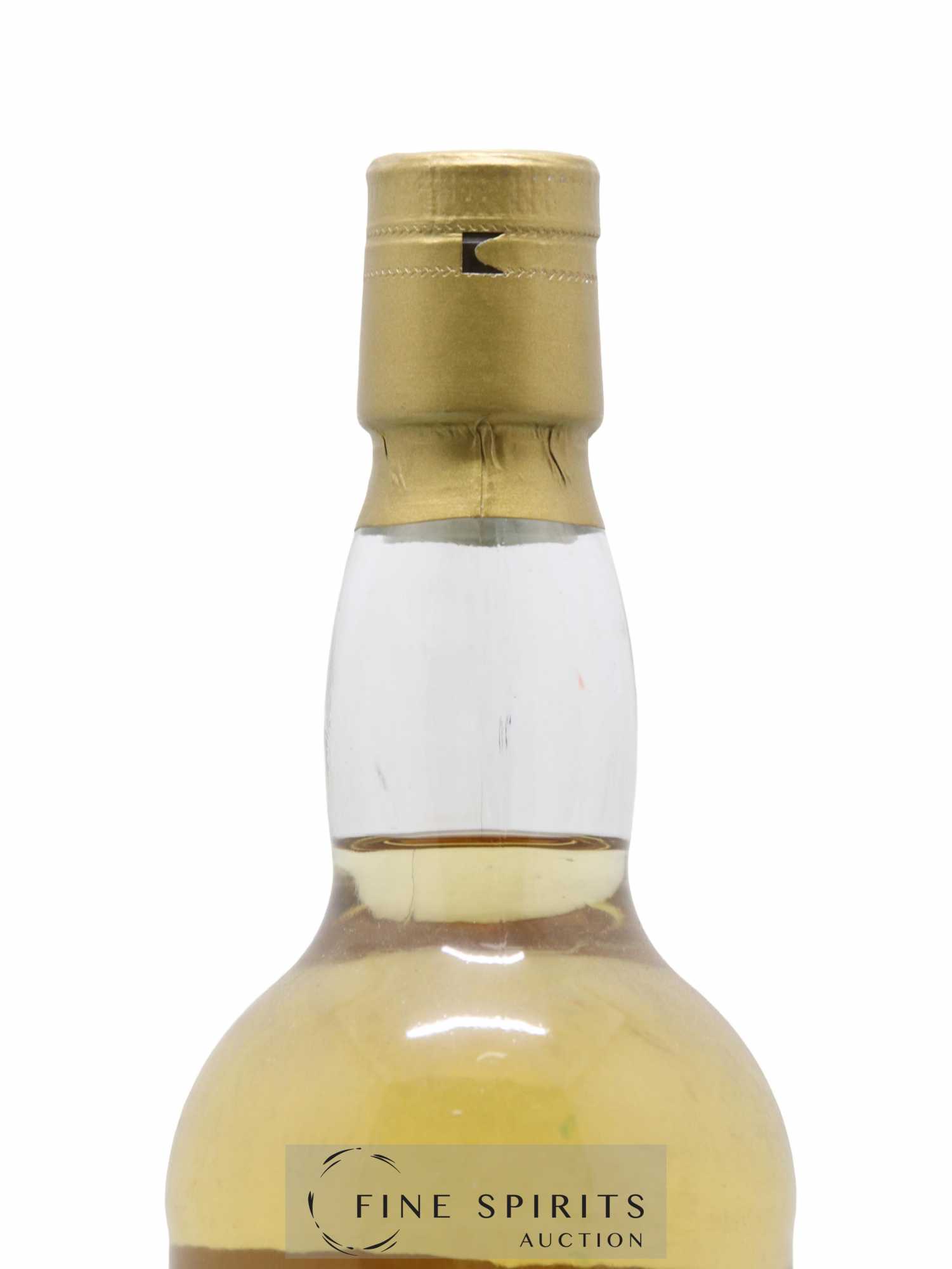Buy Whisky FARMERS MALT 7 years Islay single malt (lot: 423)