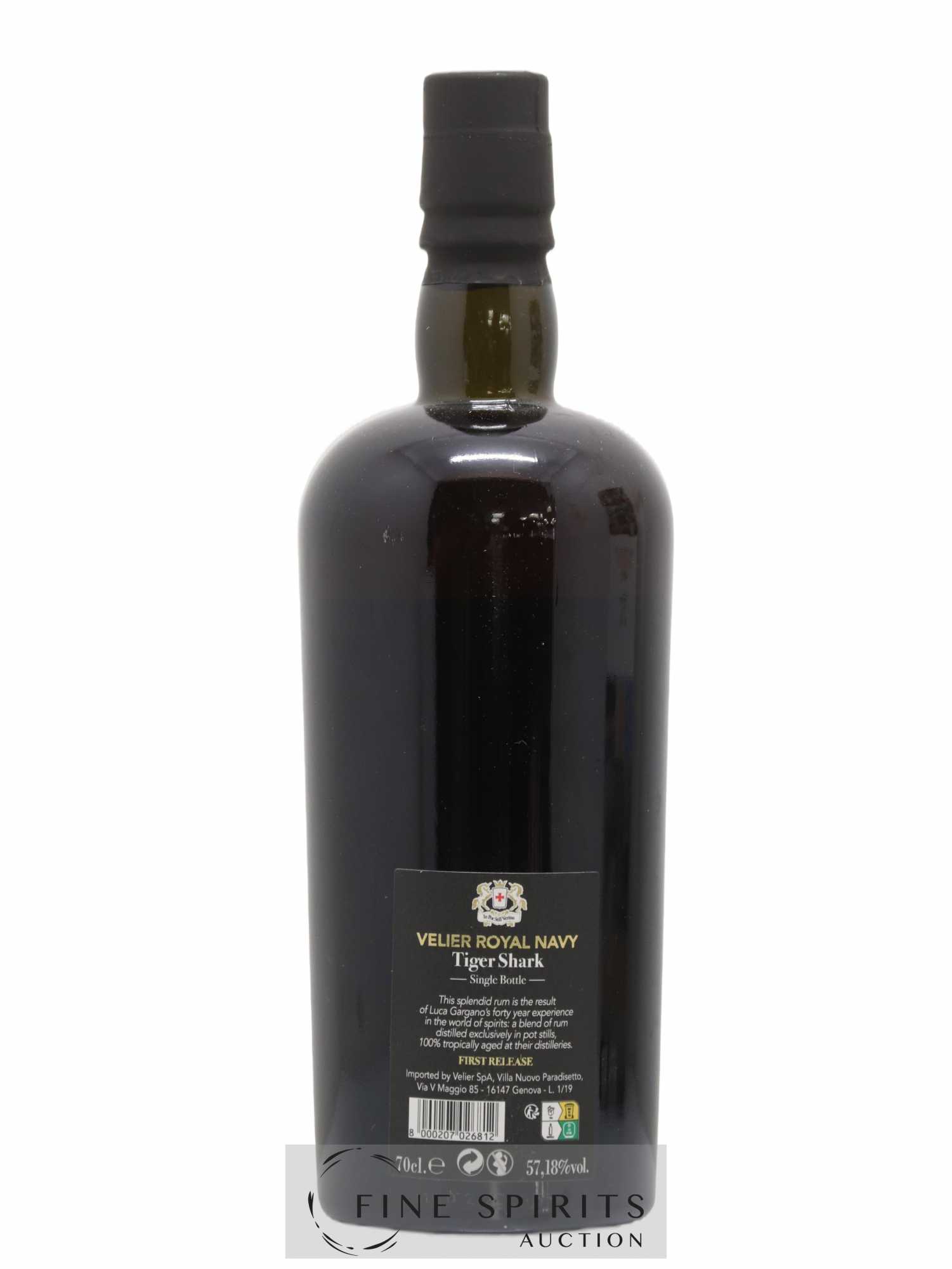 Acheter Velier Royal Navy Of. Tiger Shark - Single Bottle - First ...