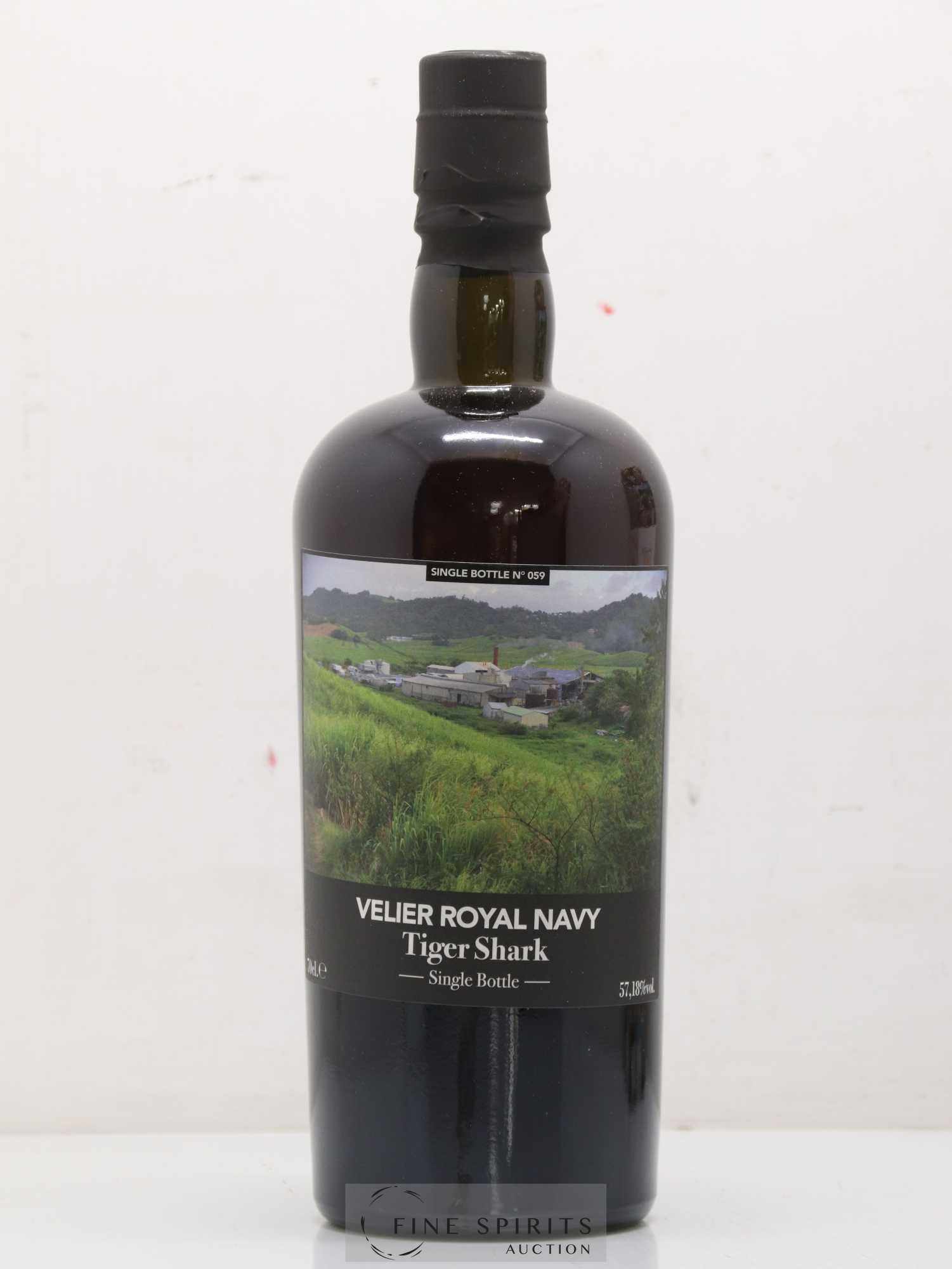 Acheter Velier Royal Navy Of. Tiger Shark - Single Bottle - First ...