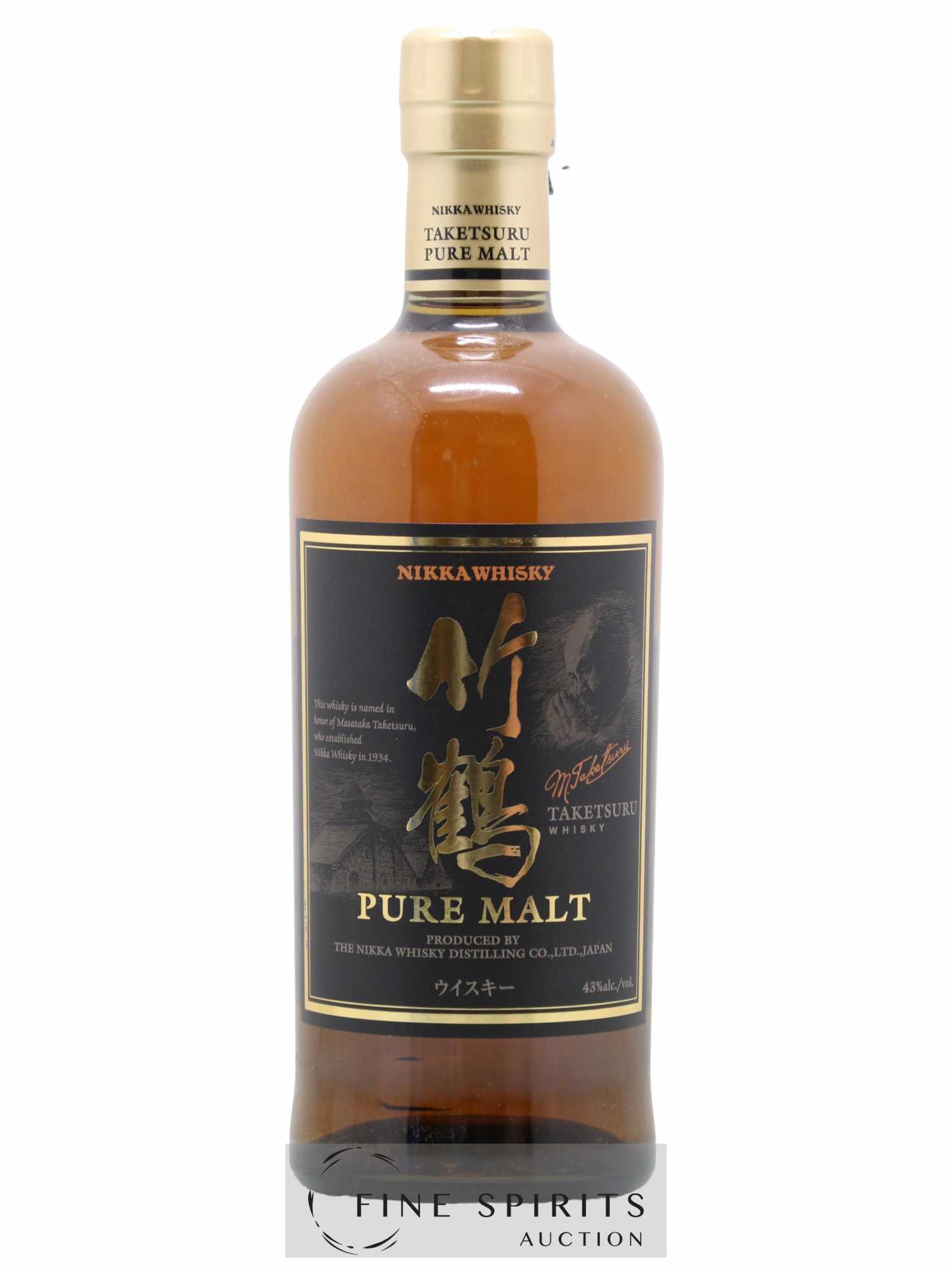 Acheter Taketsuru Of. Pure Malt Black label Nikka Whisky (lot: 1334)