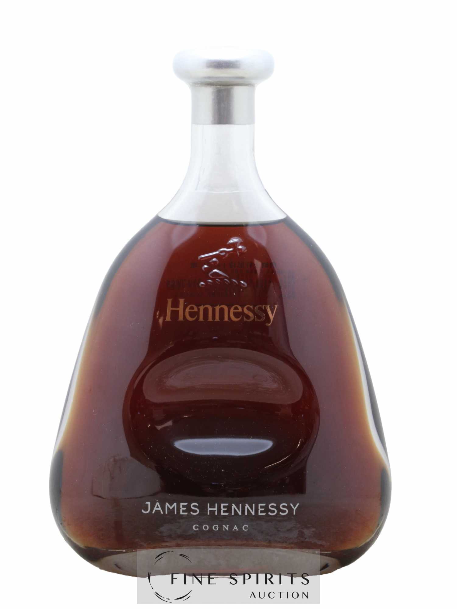 Acheter Hennessy Of. James Hennessy Travel Retail Art By Liu Wei (lot: 223)