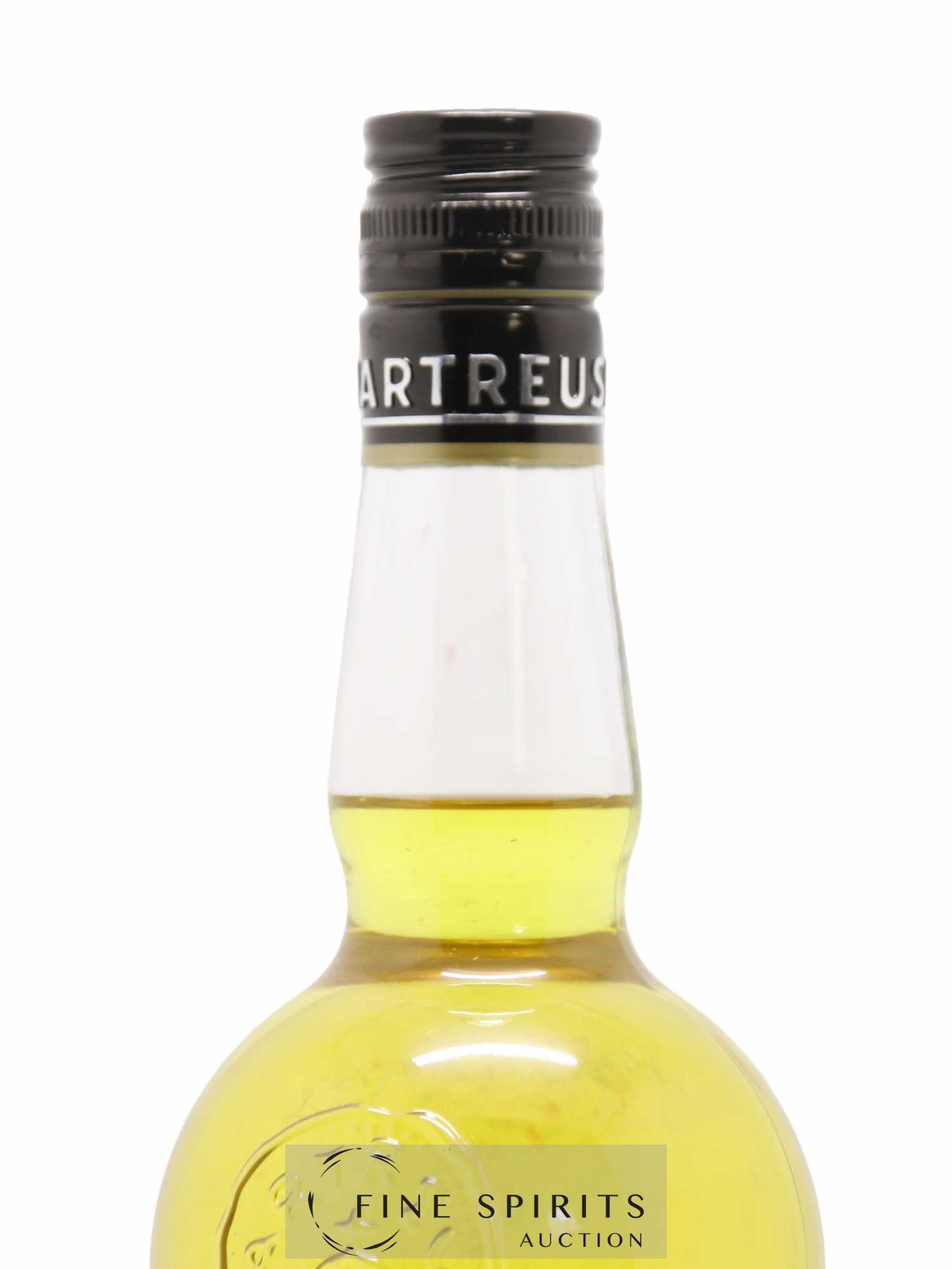Buy Chartreuse Of. Jaune Santa Tecla 2021 Serie Limitada (lot: 444)